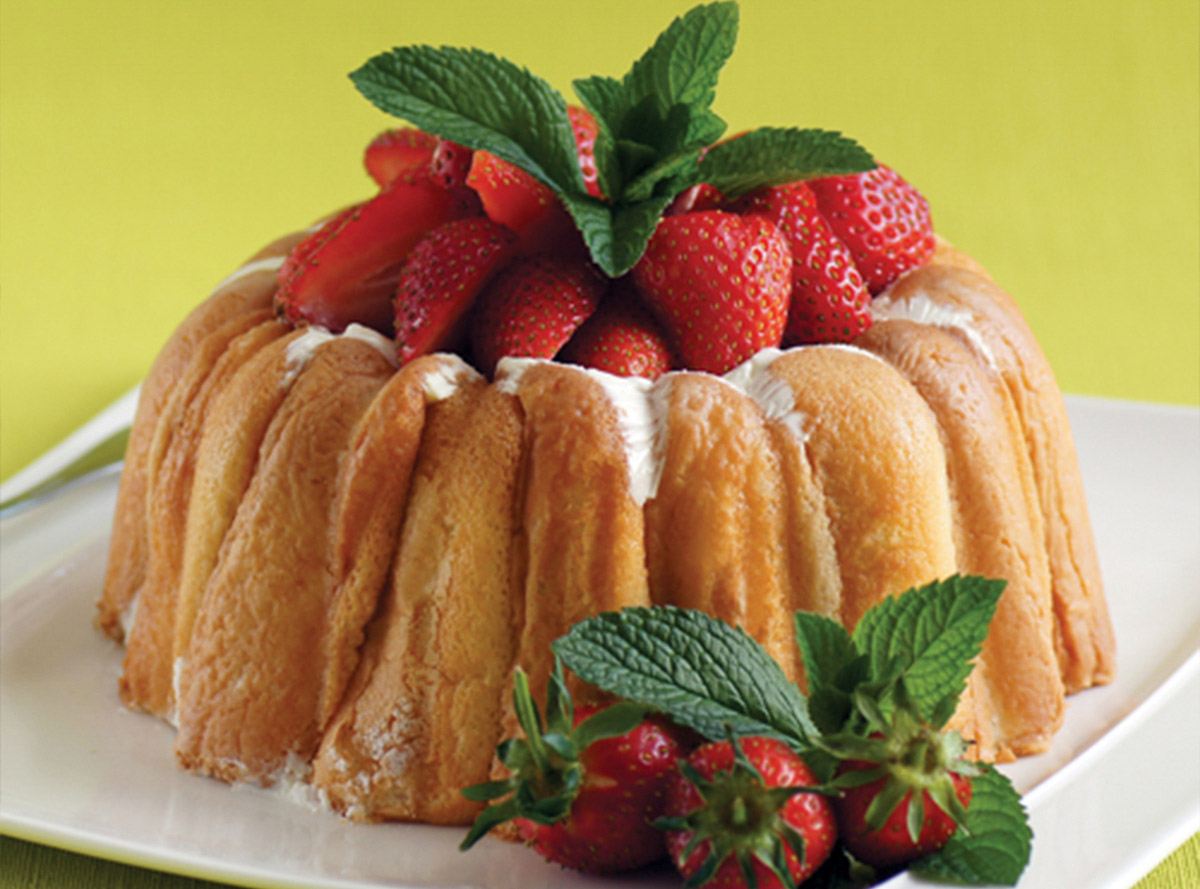Fresh fruit Charlotte cake with Mascarpone cheese recipe - Lago Group